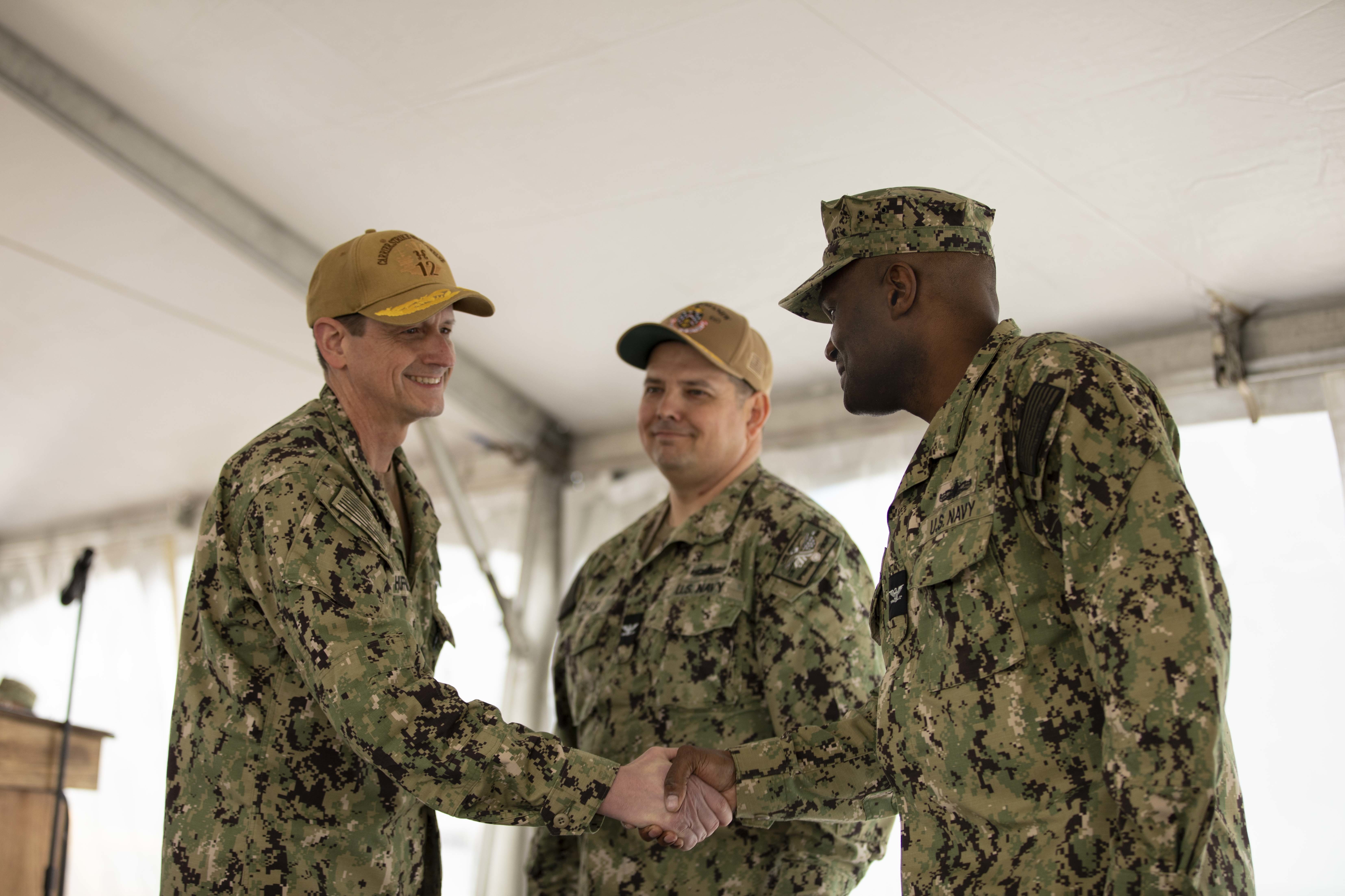CAPT Robinson takes command of USS Normandy (CG 60) – USS Arleigh Burke ...